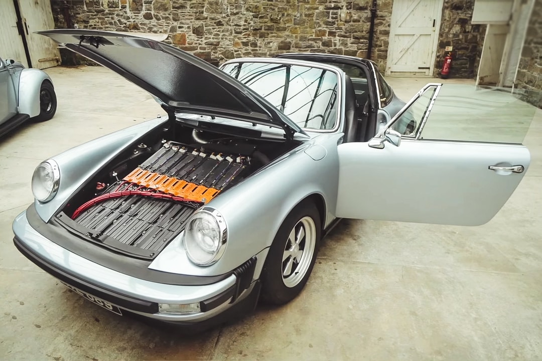 Porsche 911 電動化改裝 | Hypebeast