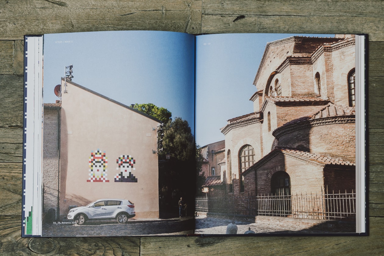 率先欣賞 Invader 全球限量 25 本《New Mosaics of Ravenna》 | Hypebeast
