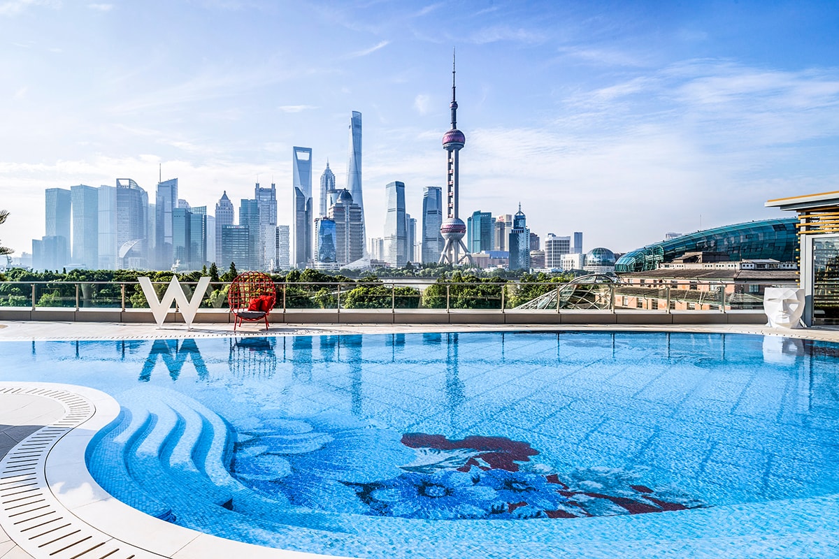 走進 W Shanghai The bund 亞洲旗艦店 | Hypebeast