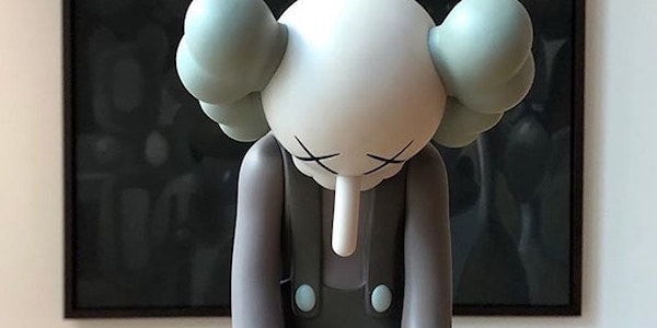 KAWS 將為經典雕塑作品 SMALL LIE 推出玩偶版本 | Hypebeast