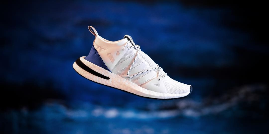 搶先預覽 adidas Originals ARKYN 全新白色版本 | Hypebeast