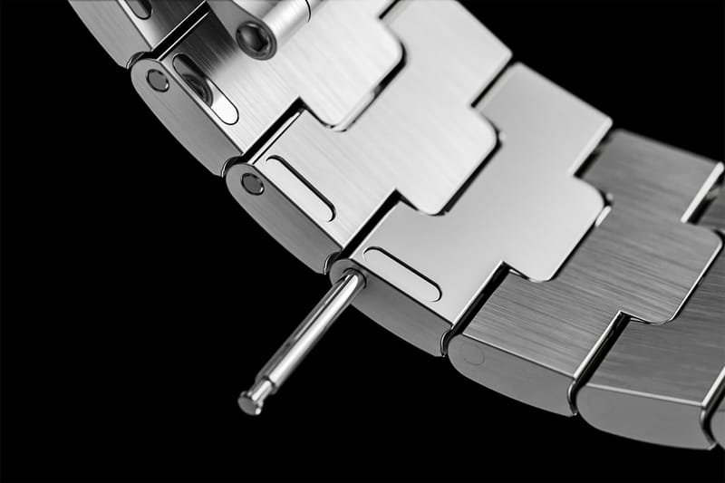 近赏 Cartier 全新 Santos de Cartier Skeleton | Hypebeast