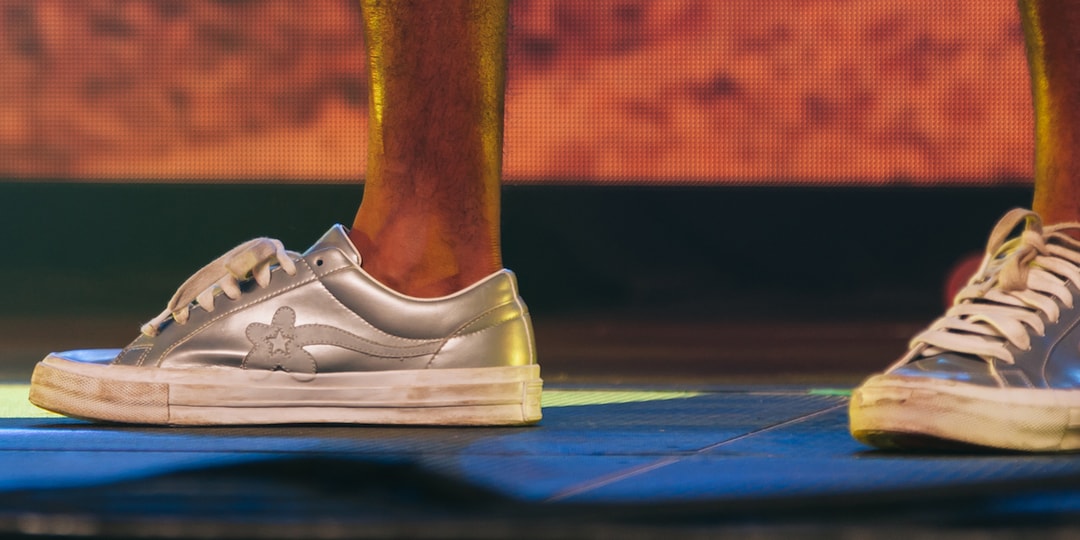 Tyler, the Creator 曝光 Converse GOLF le FLEUR* 全新銀色版本 | Hypebeast
