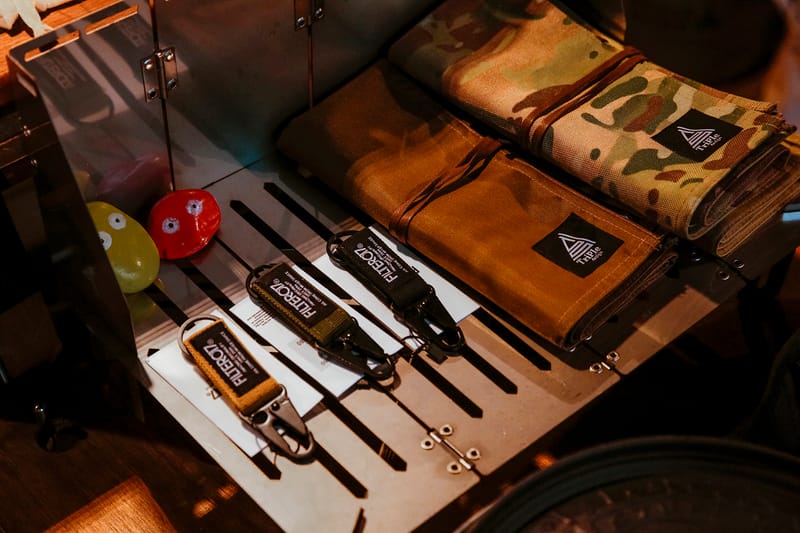 「野人」聚焦！HYPEBEAST 率先走進 HAND SLIDE Pop-Up Store | Hypebeast