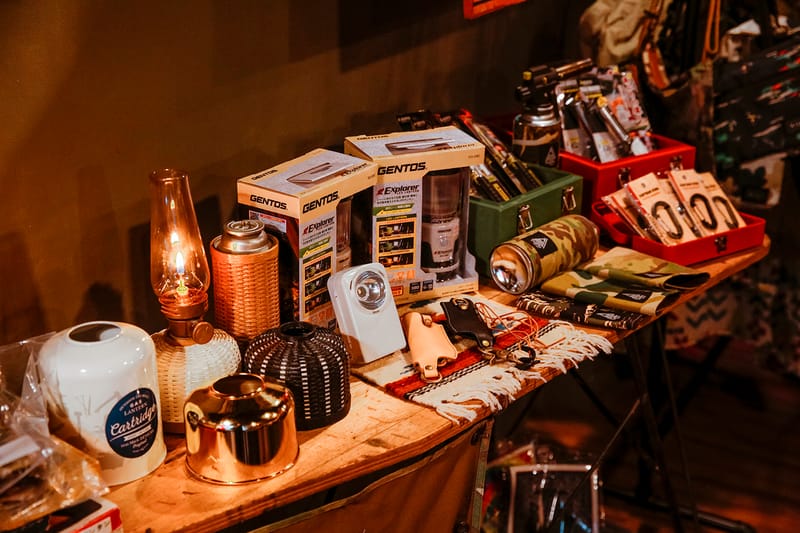 「野人」聚焦！HYPEBEAST 率先走進 HAND SLIDE Pop-Up Store | Hypebeast