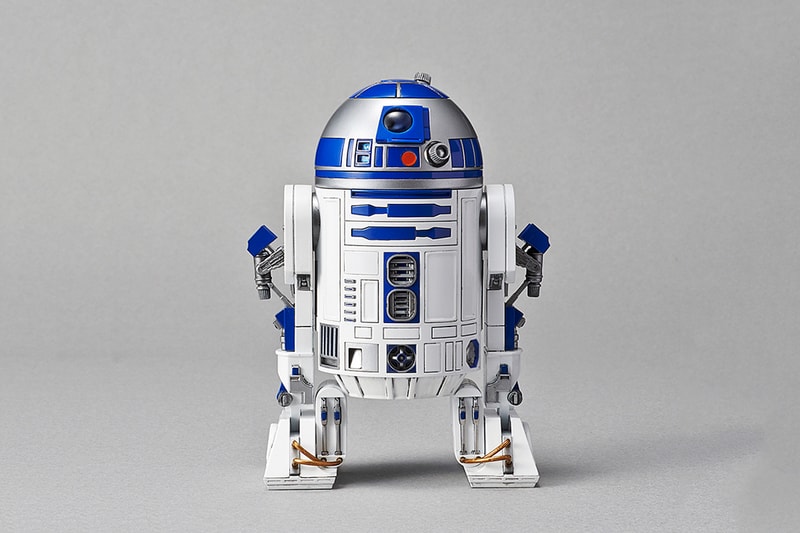 BANDAI 推出《Star Wars》R2-D2 ROCKET BOOSTER Ver.模型 | Hypebeast