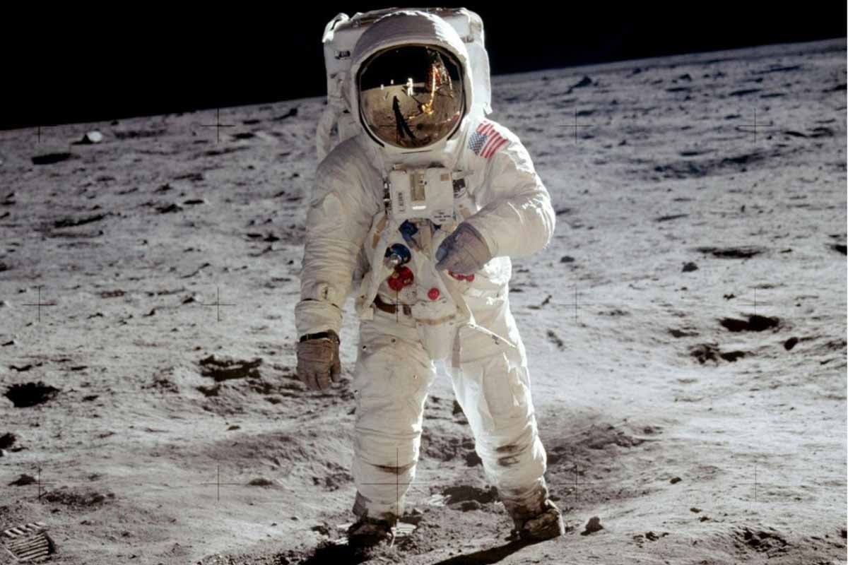 NASA 60 周年纪念特辑－窥探 NASA 标志的背后秘密 | HYPEBEAST