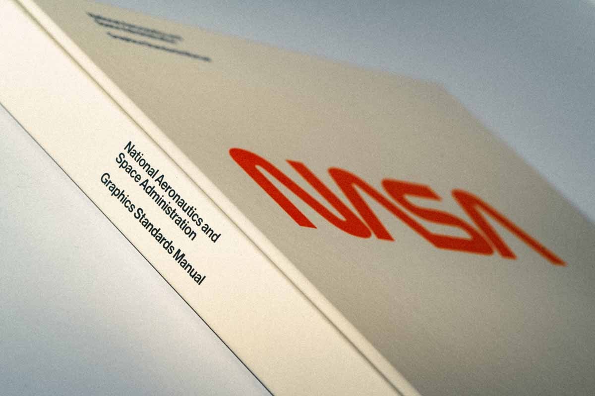 NASA 60 周年纪念特辑－窥探 NASA 标志的背后秘密 | HYPEBEAST