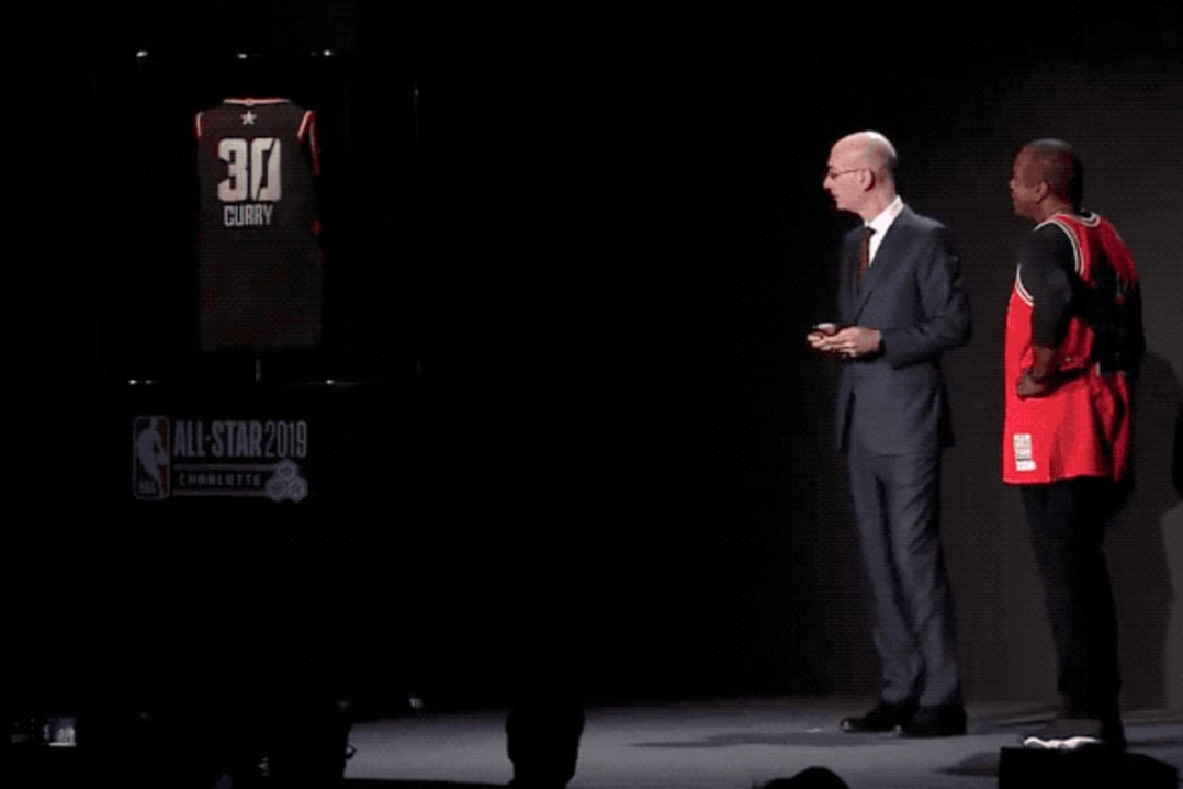 隨時轉隊？！NBA 發佈全新智能球衣 | Hypebeast