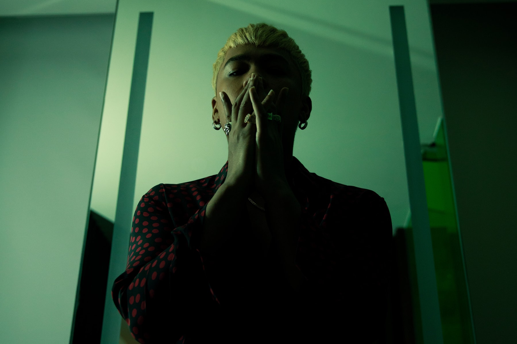 獨家專訪 CRAZYBOY from 三代目 J SOUL BROTHERS 談論日本嘻哈現況以及新單曲 | Hypebeast