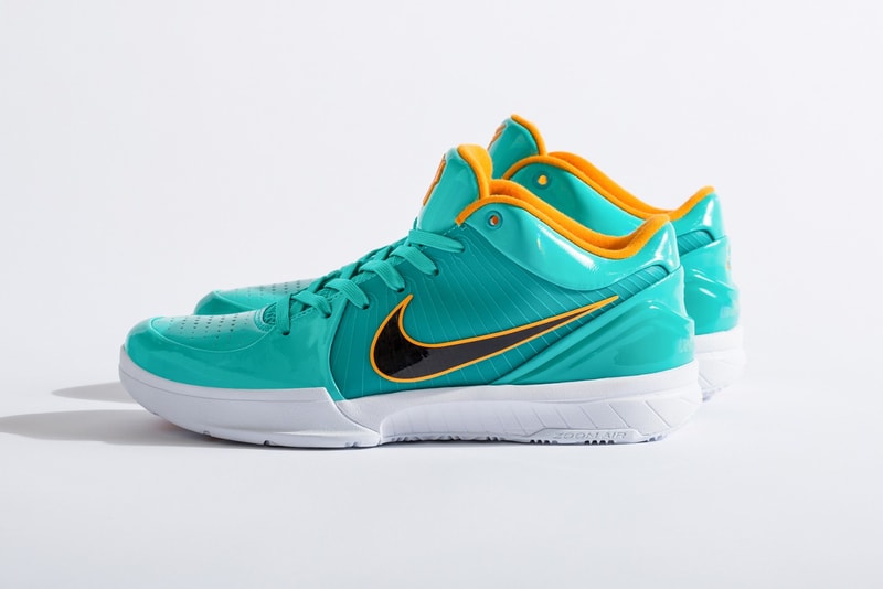 率先近覽 UNDEFEATED x Nike Kobe 4 Protro 最新聯乘系列 | Hypebeast