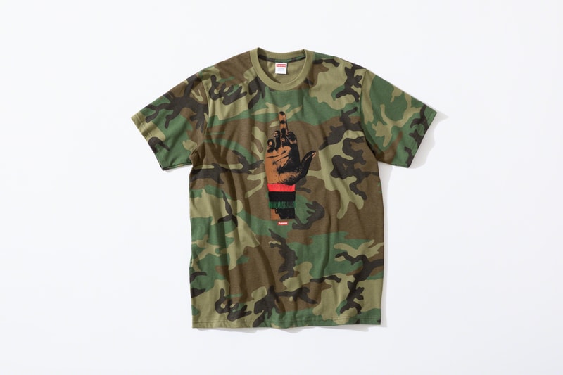 Supreme 攜手嘻哈組合 Dead Prez 發佈聯乘服裝系列 | Hypebeast