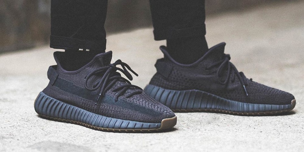 搶先預覽 YEEZY BOOST 350 V2「Cinder」、「Marsh」上腳圖輯 | Hypebeast