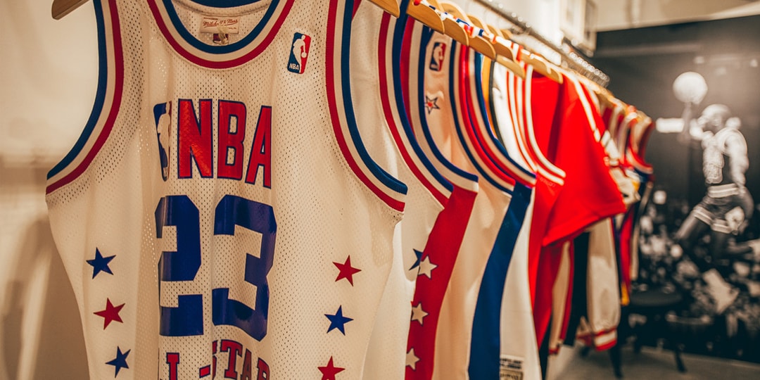 致敬 Michael Jordan！Mitchell & Ness 開設最新台北東區 Pop-Up 店舖 | Hypebeast