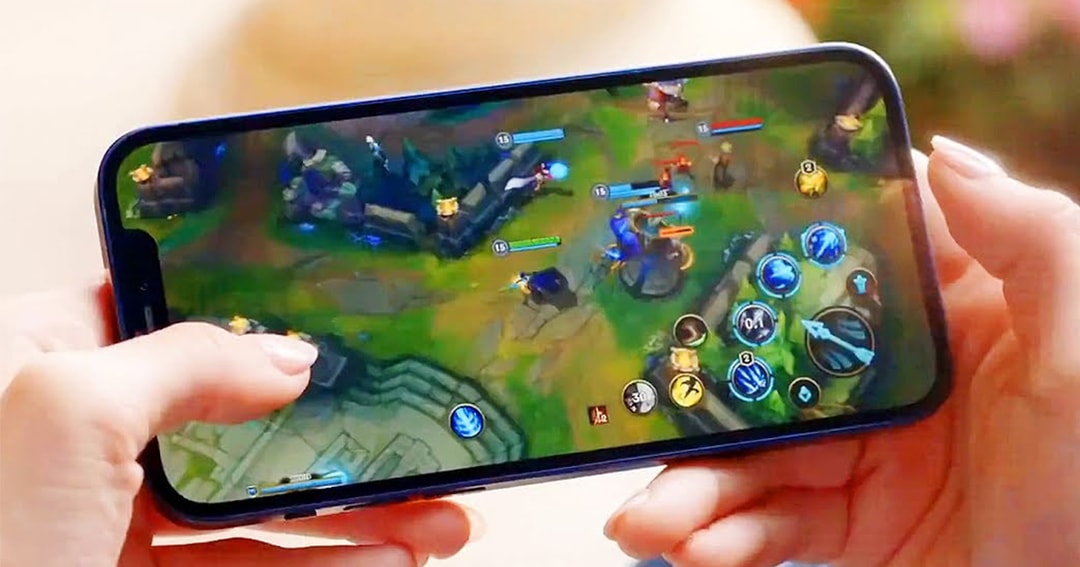 Apple 宣佈手遊《英雄聯盟: 激鬥峽谷》即將登陸 iPhone 12 | Hypebeast