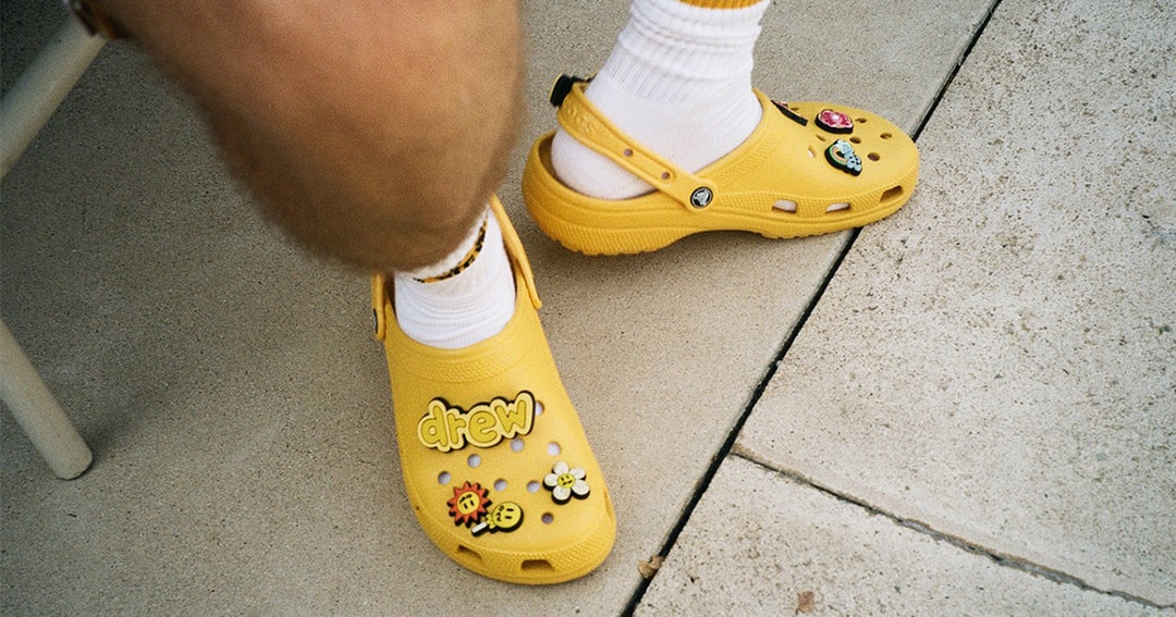 Justin Bieber 正式推出 Crocs 全新聯乘鞋款 | Hypebeast