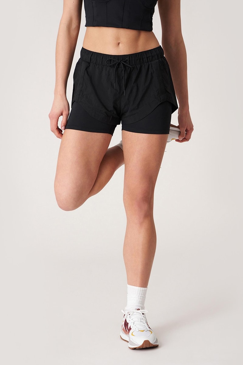 New Balance x Bandier 最新聯乘系列即將登場 | Hypebeast