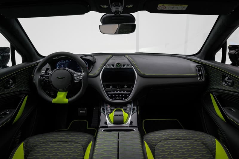 Mansory 操刀打造 Aston Martin DBX 極上性能強化寬體改裝車型 | Hypebeast