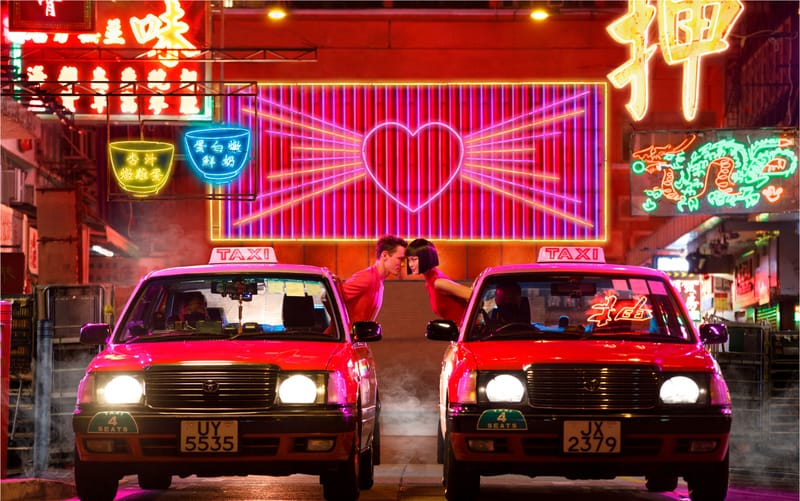 與 MC 張天賦、Gareth.T 及 Moon Tang 重新探索新舊交錯的香港色彩 | Hypebeast