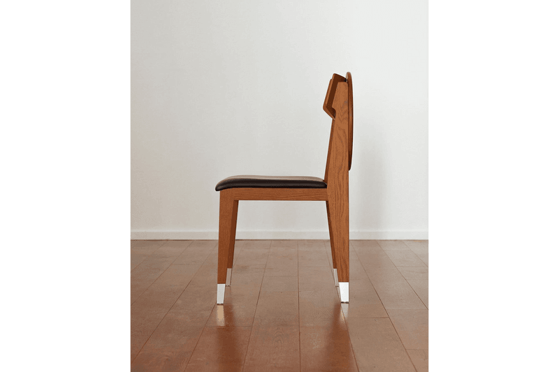 UNDERCOVER 攜手日本知名家具廠天童木工打造最新「ANARCHY CHAIR」 | Hypebeast