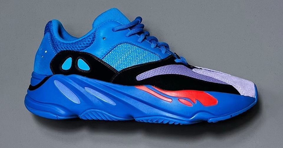 adidas YEEZY BOOST 700 最新配色「High-Res Blue」率先曝光 | Hypebeast