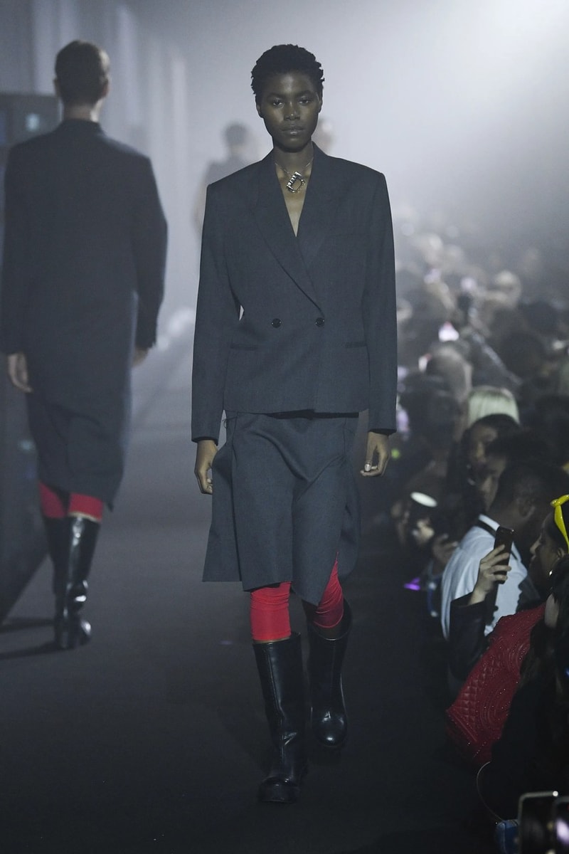 Raf Simons 首登倫敦時裝周發表 2023 春夏系列 | Hypebeast