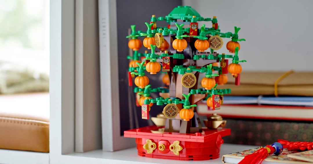 LEGO 正式推出全新「搖錢樹 Money Tree」積木模型 | Hypebeast