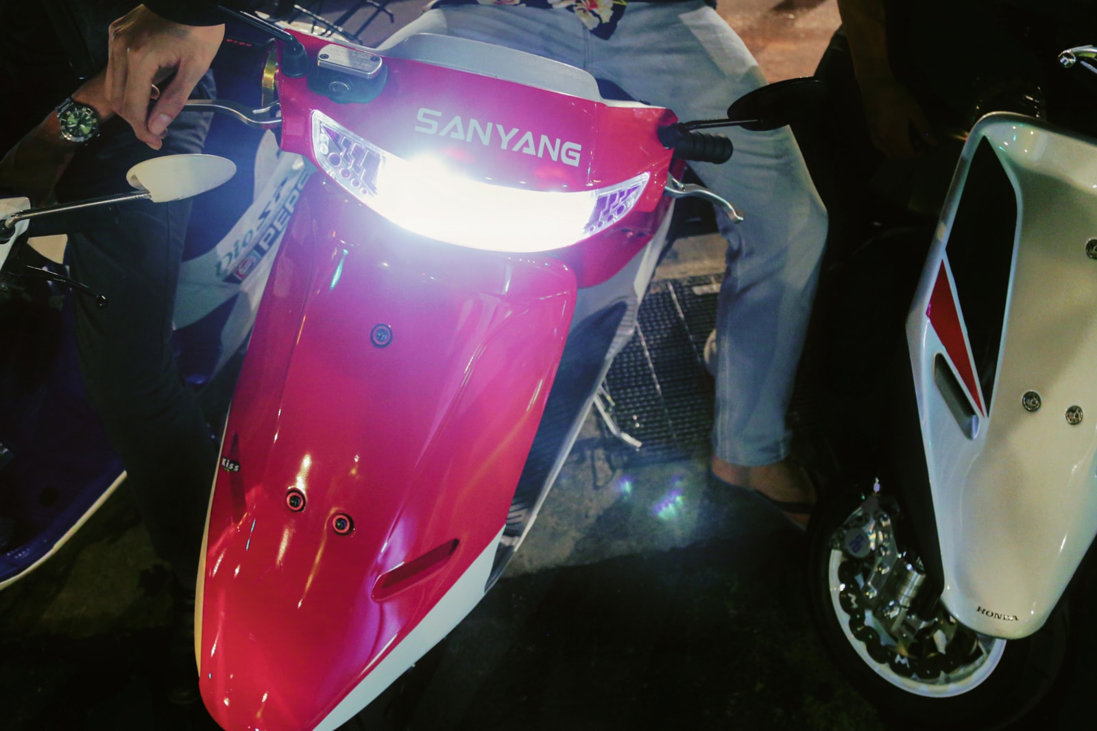 台灣代表性經典車型：推動 90 年代瘋狂機車文化的 Honda Dio 50 | Hypebeast