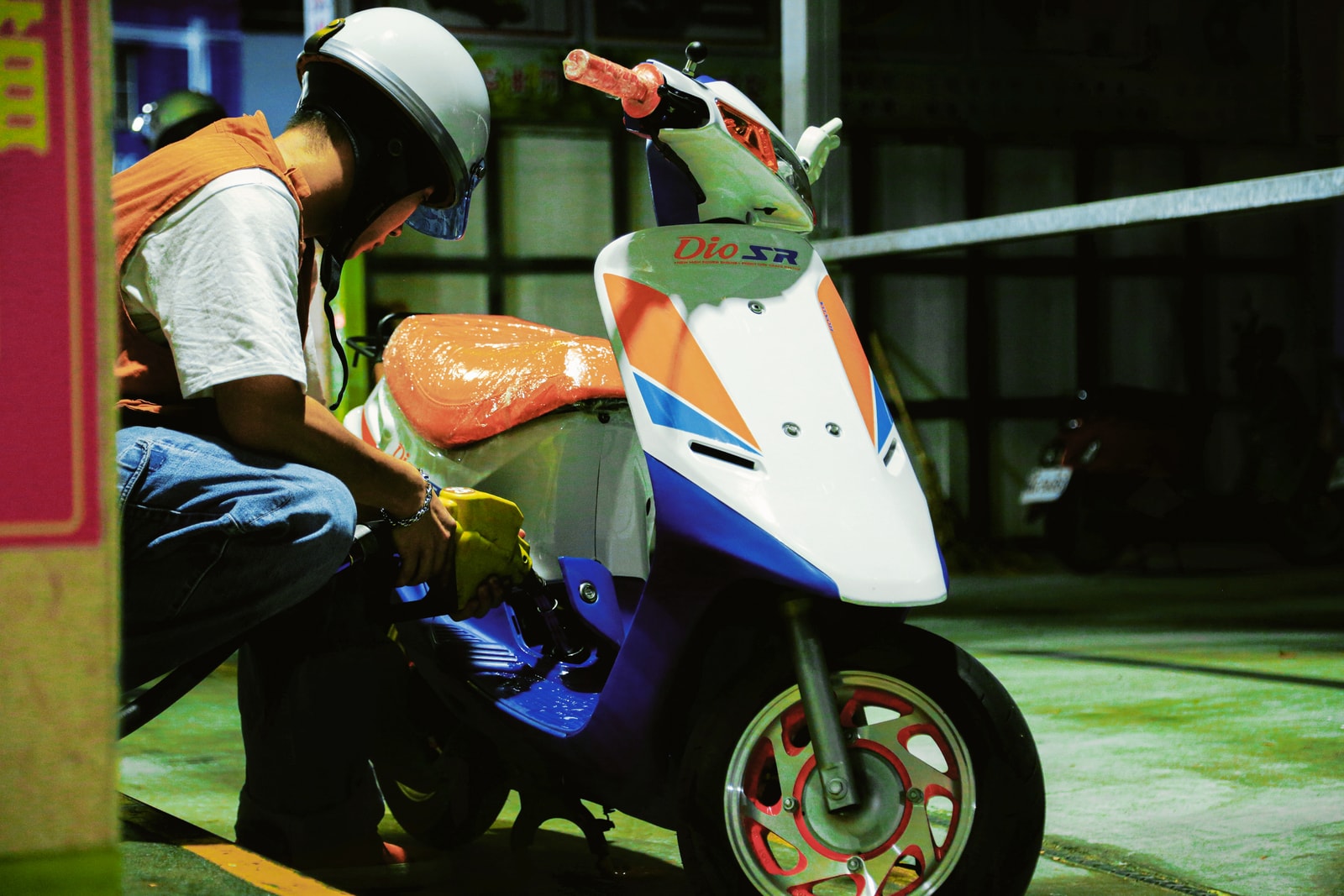 台灣代表性經典車型：推動 90 年代瘋狂機車文化的 Honda Dio 50 | Hypebeast