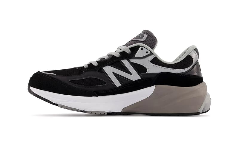 New Balance 990v6 最新配色「Black/Grey」率先曝光 | Hypebeast