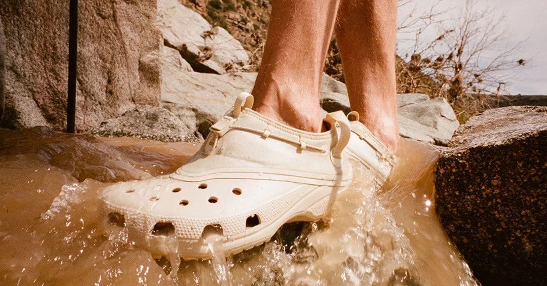 Satisfy x Crocs Classic Clog 最新聯乘鞋款正式登場 | Hypebeast