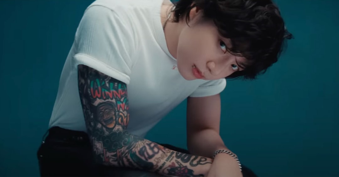 BTS 成員柾國 Jung Kook 正式宣佈 Solo 出道!新曲《SEVEN》形象短片公開 | Hypebeast BTS 成員柾國 Jung Kook 正式宣佈 Solo 出道!新曲《SEVEN》形象短片公開 | Hypebeast
