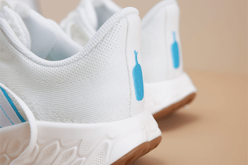 New Balance首次跨界與 Blue Bottle Coffee 聯乘合作推出環保概念跑鞋 | Hypebeast