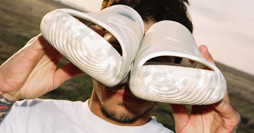 Satisfy 攜手 Crocs 推出 Mellow Slide 全新聯名鞋款 | Hypebeast