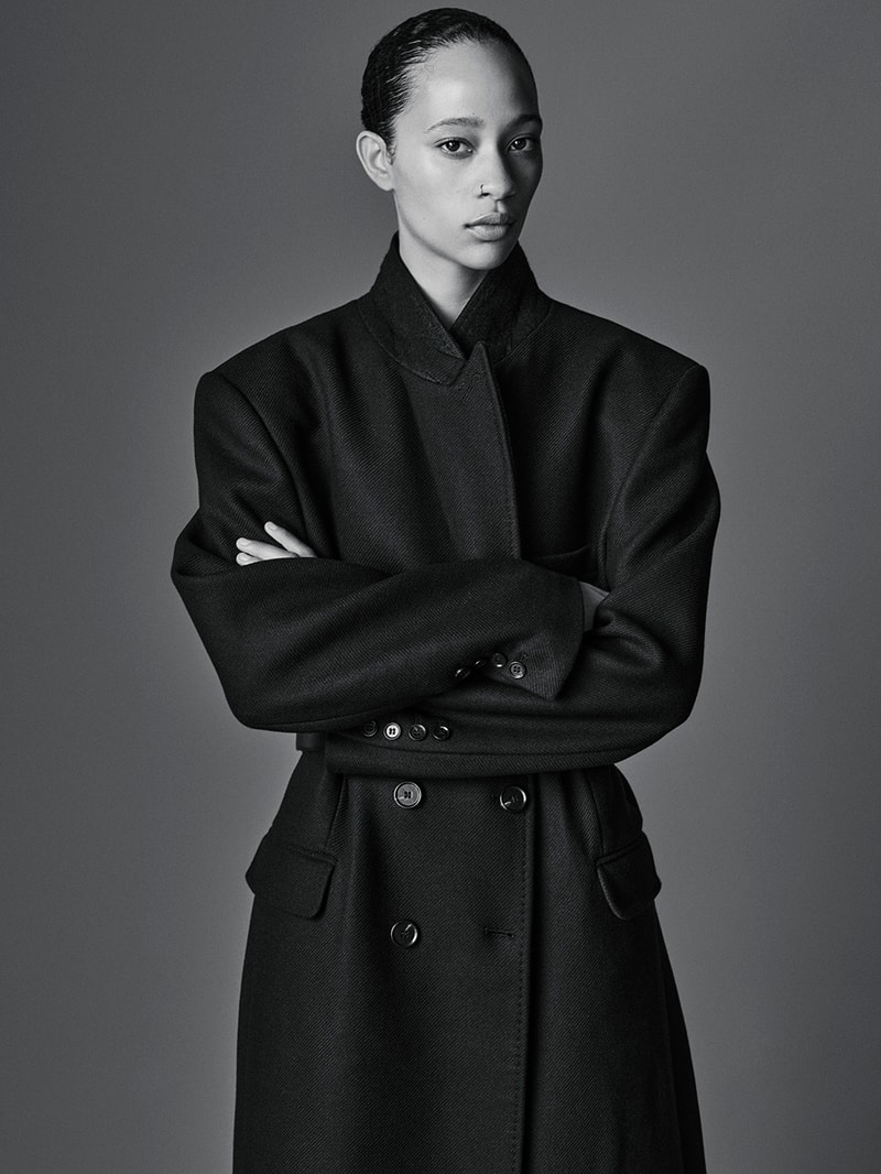 COS 正式發布全新 2023 秋冬系列廣告大片 | Hypebeast