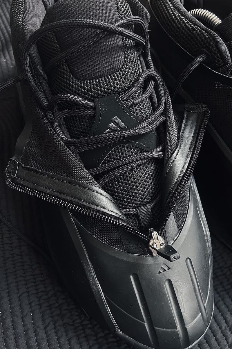 adidas 人氣籃球鞋款 Crazy IIInfinity 最新全黑配色率先亮相 | Hypebeast