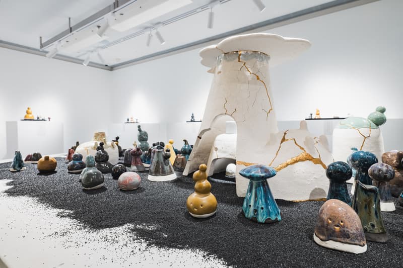 率先走進 Eric So 最新展覽《在山上看着大海對岸的妳》 | Hypebeast