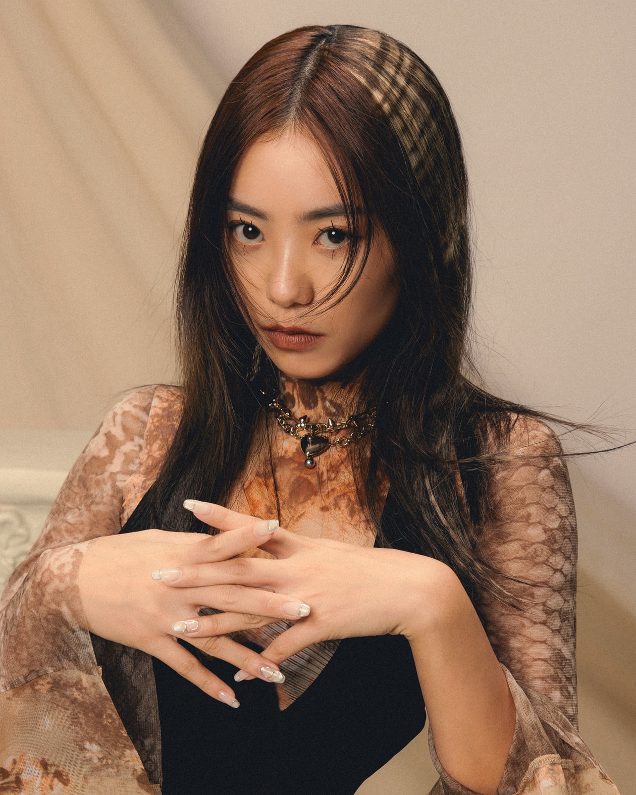 Hypebeast 專訪獨立音樂人陳凱詠 Jace 解構全新專輯《HATCHING》 | Hypebeast