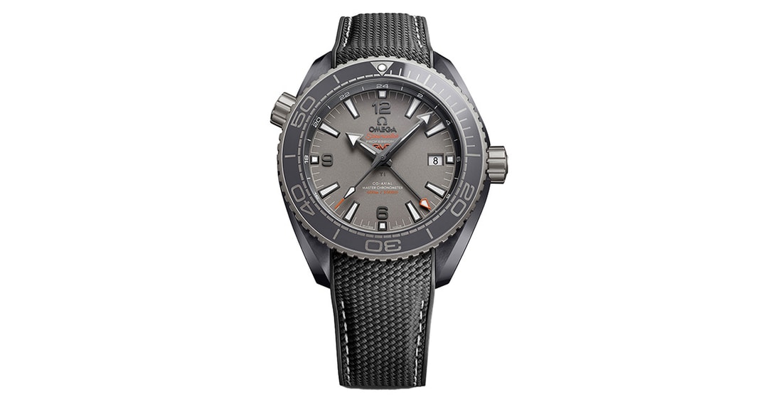 OMEGA 正式發表 Seamaster Planet Ocean Dark Grey 全新錶款 | Hypebeast