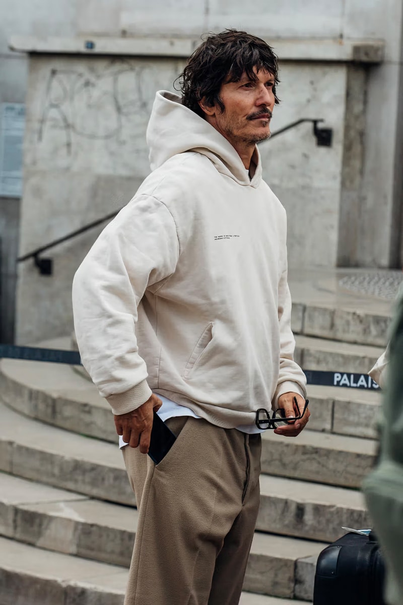 Street Style：2024 春夏巴黎時裝周街拍特輯 | Hypebeast