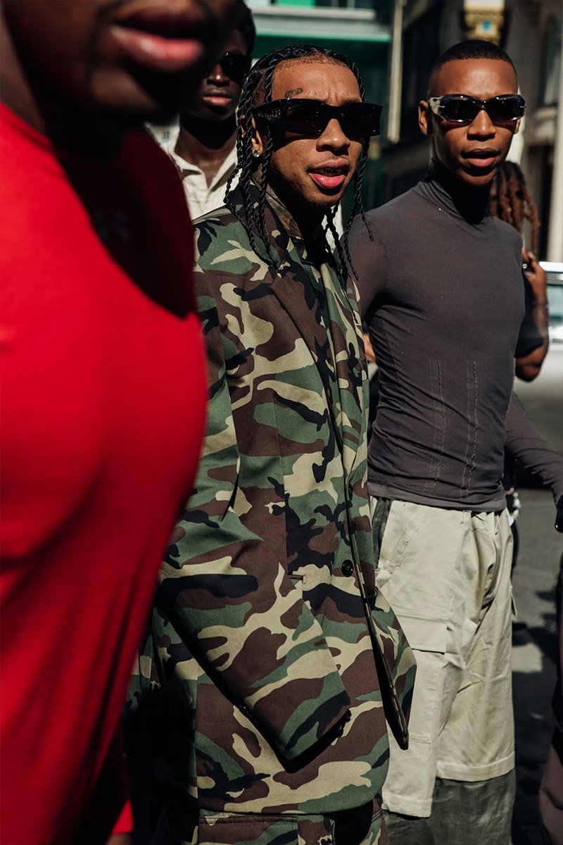 Street Style：2024 春夏巴黎時裝周街拍特輯 | Hypebeast