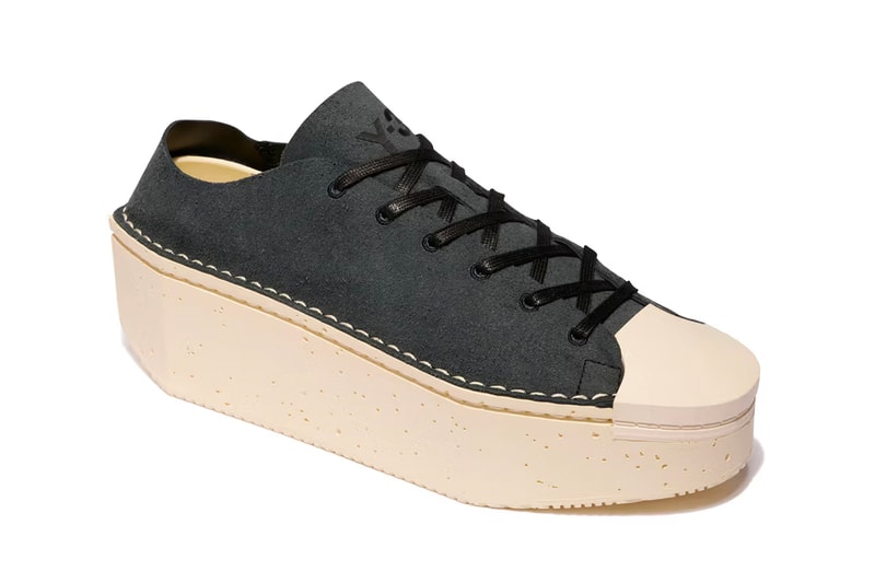 Y-3 正式推出全新「KYASU」鞋款 | Hypebeast