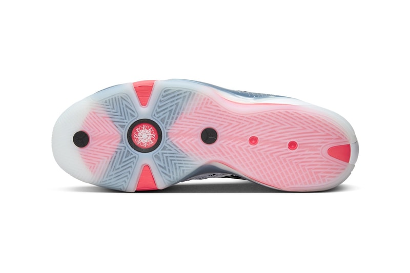 近賞 Air Jordan 38 Low 全新配色「Siren Red」官方圖輯 | Hypebeast