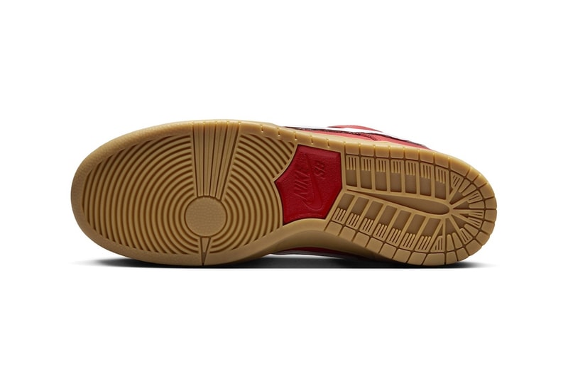 近賞 Nike SB Dunk Low 全新配色「University Red Gum」官方圖輯 | Hypebeast
