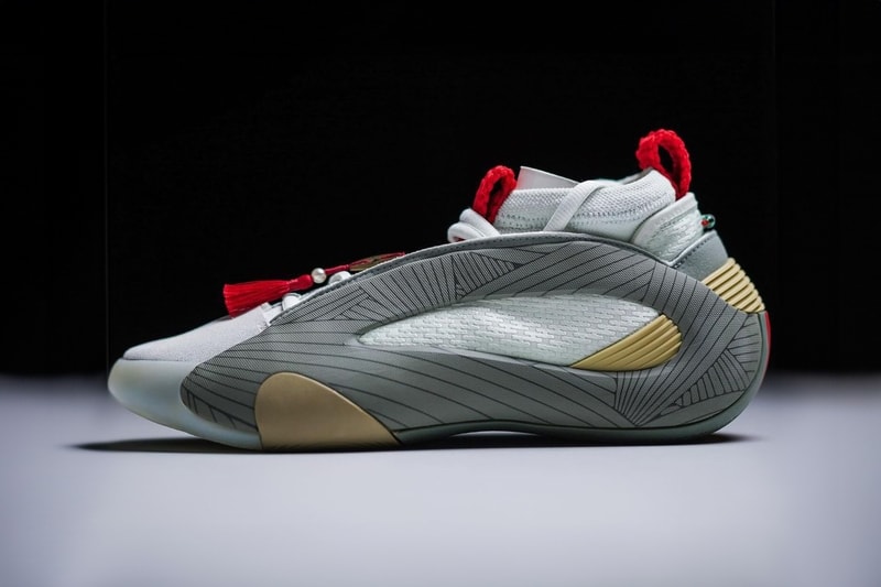 率先近賞 adidas Harden Vol. 8 全新配色「Dragon Boat Festival」 | Hypebeast