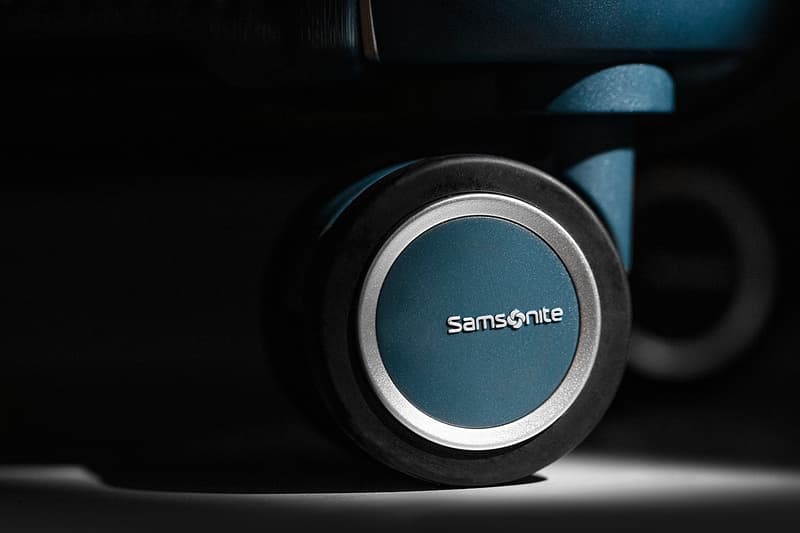 型格旅行！國泰 x Samsonite 行李箱系列時尚登場 | Hypebeast