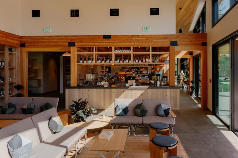 佔地 25 英畝！Snow Peak 全新露營地「Campfield」正式登場 | Hypebeast