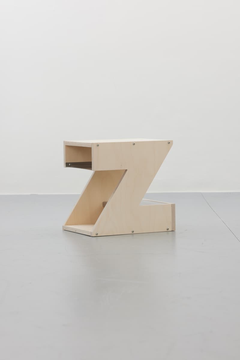 車庫服飾攜手 zed objects 推出多用途家具「zen」 | Hypebeast