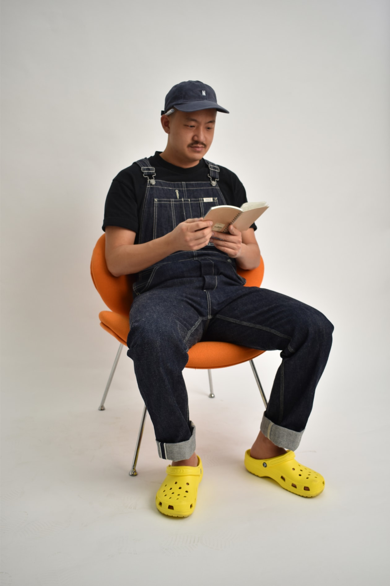 Hypebeast 專訪香港棟篤笑新星 Jordan Leung a.k.a. 69Ranch | Hypebeast