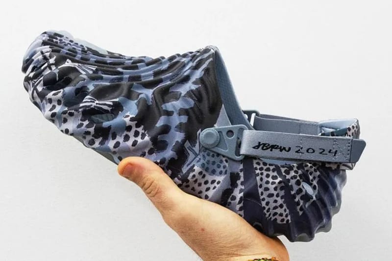 Crocs 攜手《玩具總動員 Toy Story》打造全新 Clog 聯名鞋款 | Hypebeast